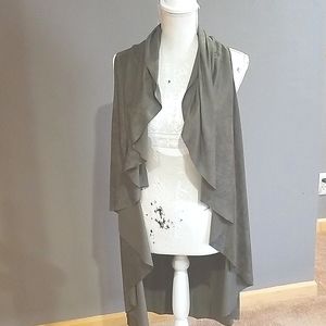 Anna & Ava | Jackets & Coats | Anna And Ava Flyaway High Low Vest ...